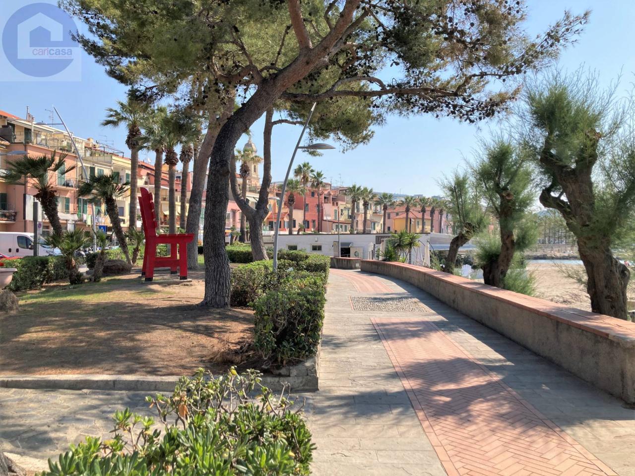 Appartamento in vendita a Riva Ligure