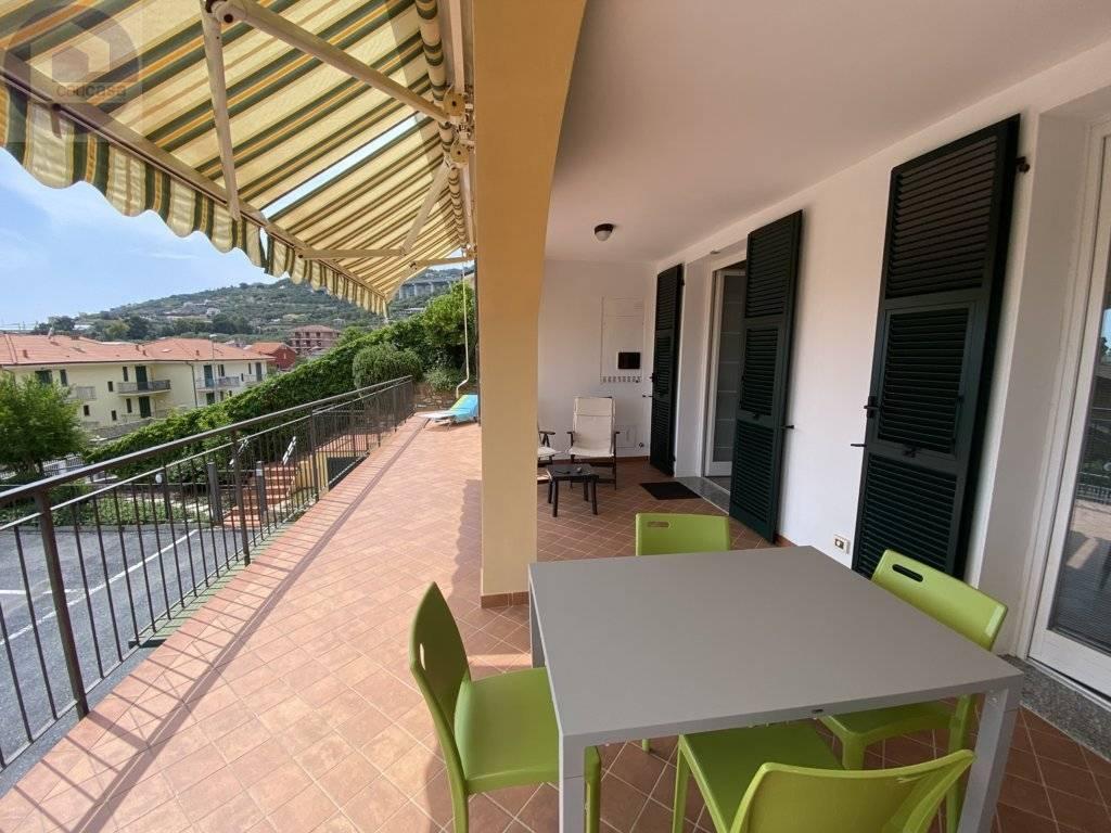 Villa a schiera in vendita a Costarainera