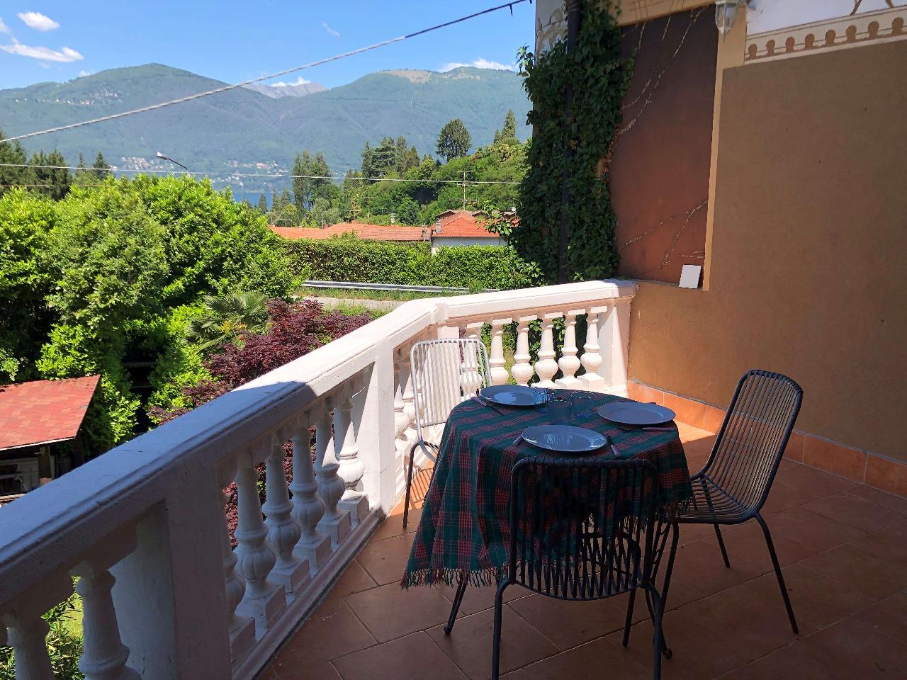 Appartamento in affitto a Porto Valtravaglia