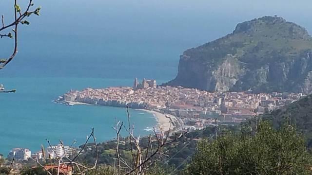 Villa in vendita a Cefalu'