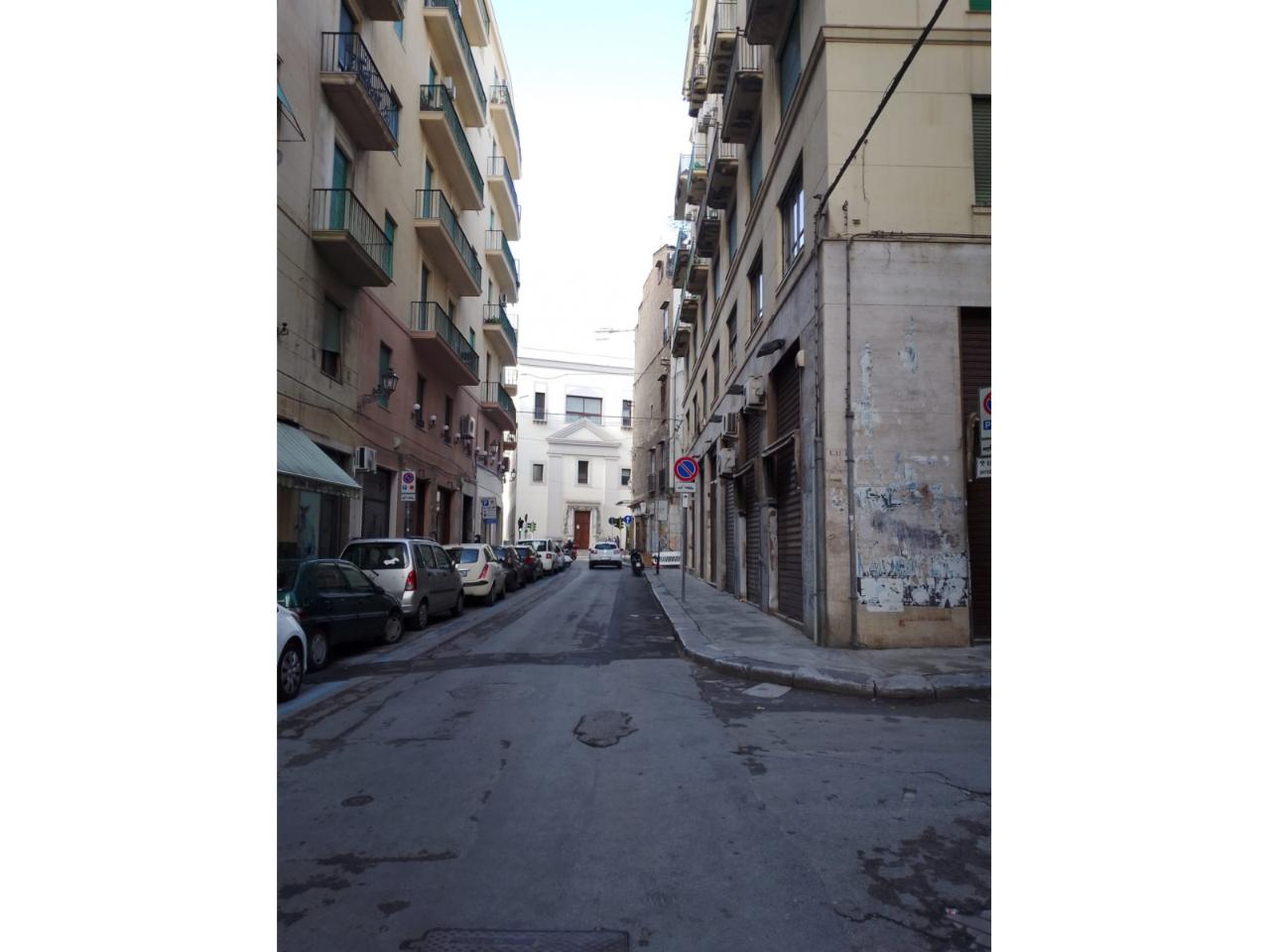 Negozio in vendita a Palermo