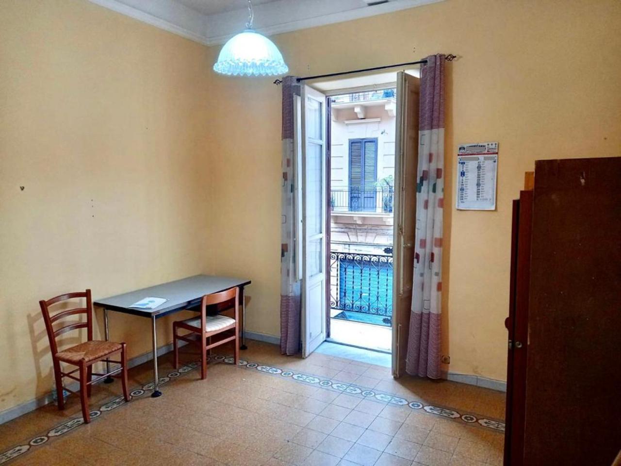 Appartamento in vendita a Palermo