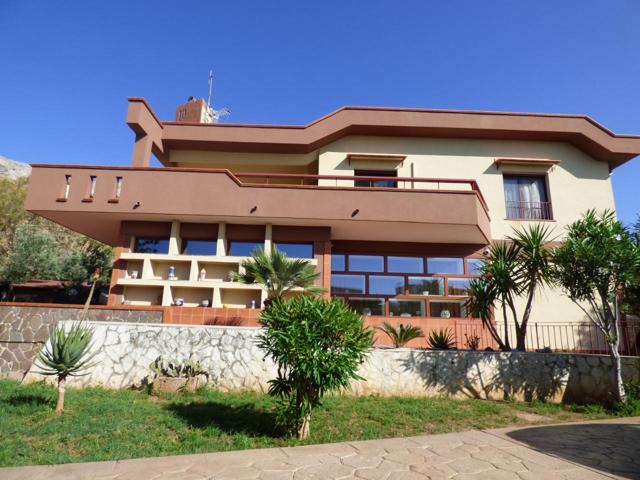 Villa in vendita a Isola Delle Femmine