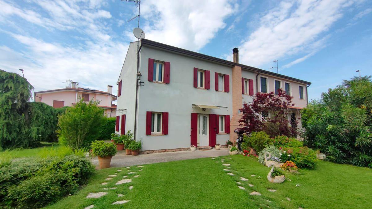 Villa in vendita a Solesino