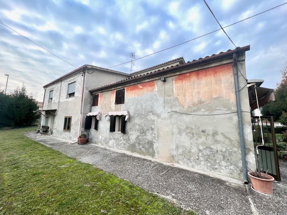 Casa indipendente in vendita a Pernumia