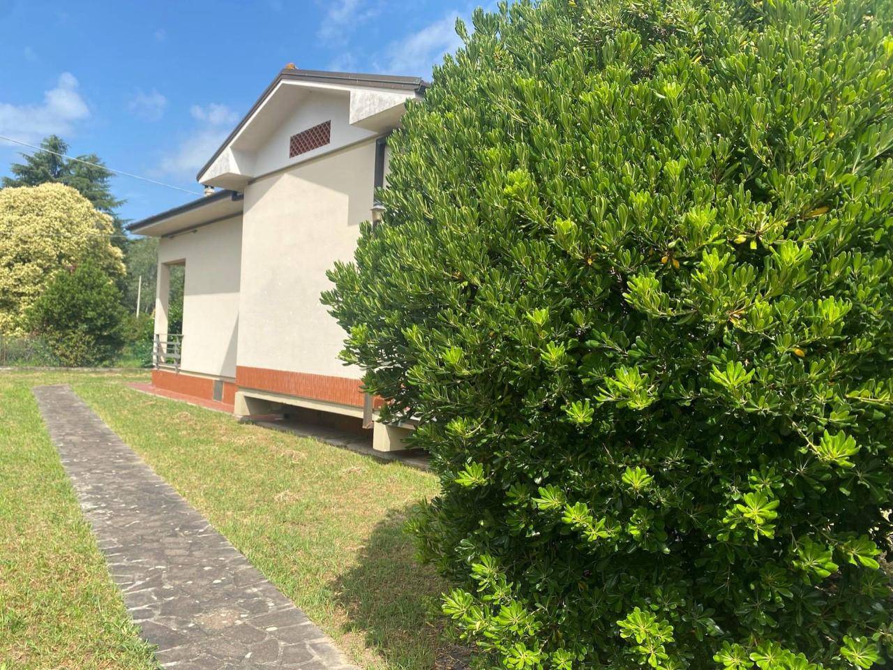 Villa in vendita a Lucca