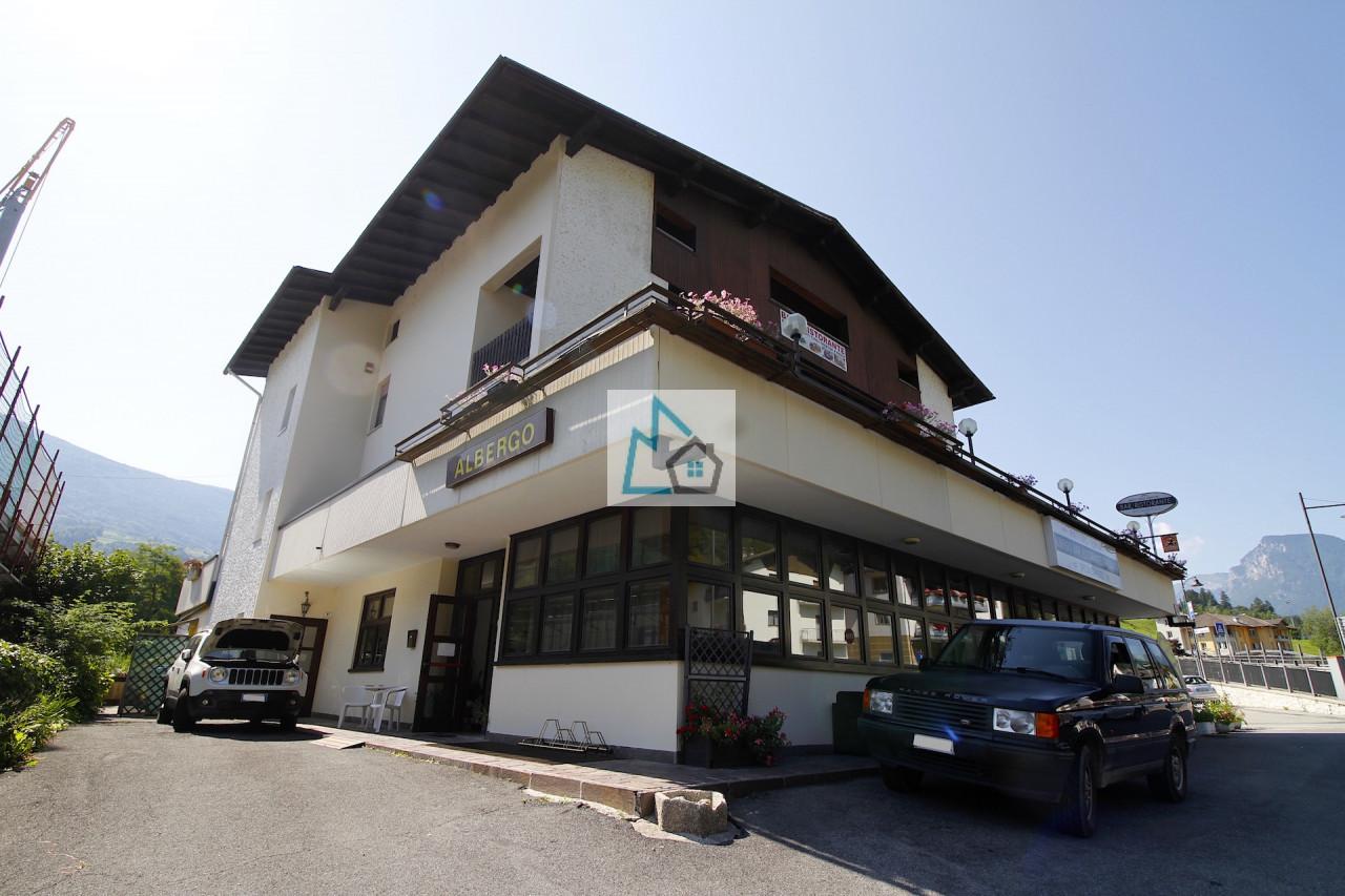 Albergo in vendita a Comano Terme