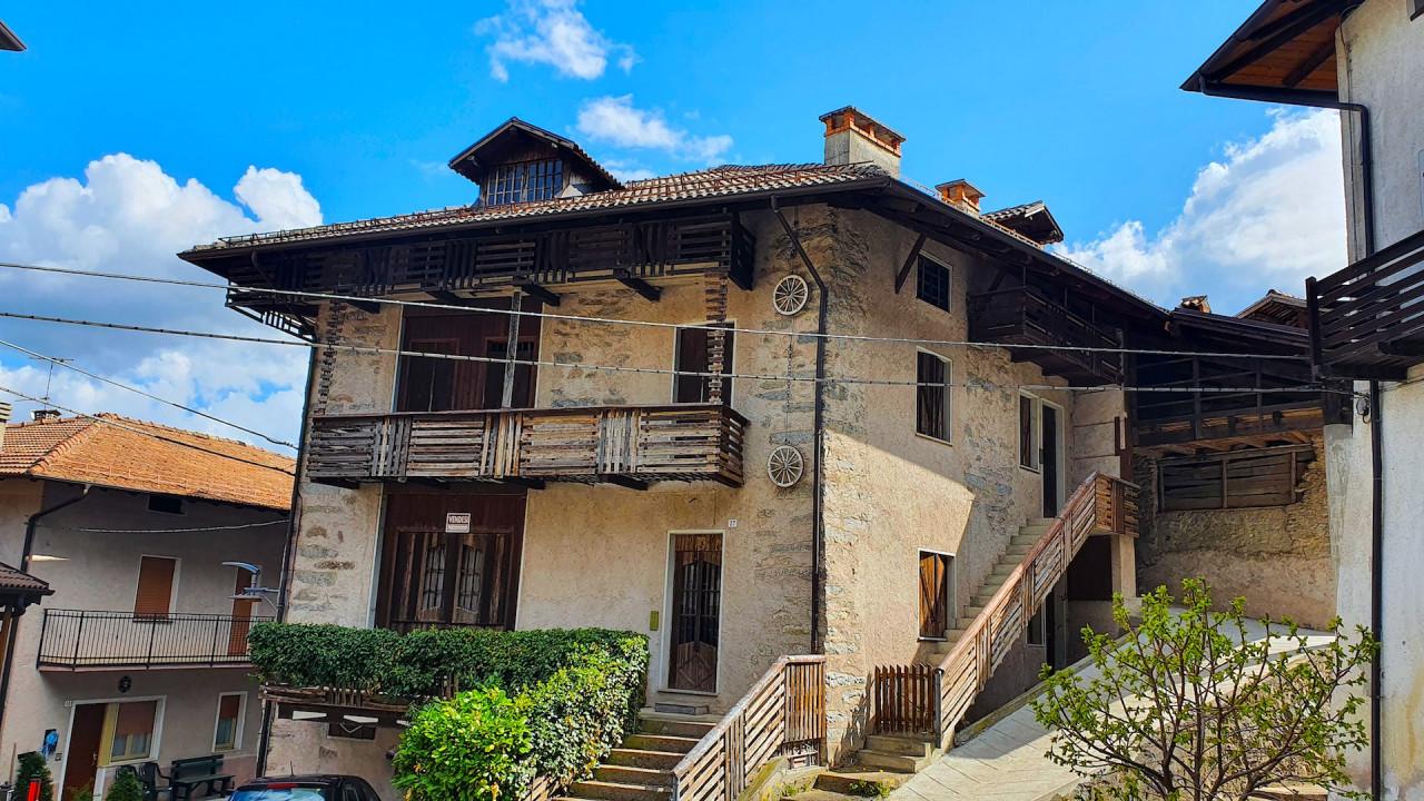 Casa indipendente in vendita a Bleggio Superiore