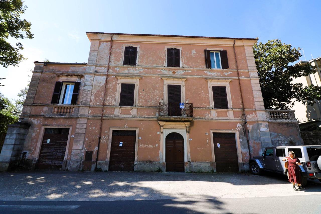 Appartamento in vendita a Ronciglione