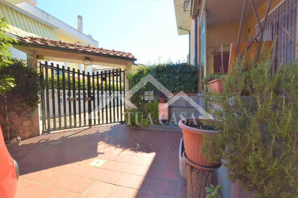 Villa a schiera in vendita a Viareggio