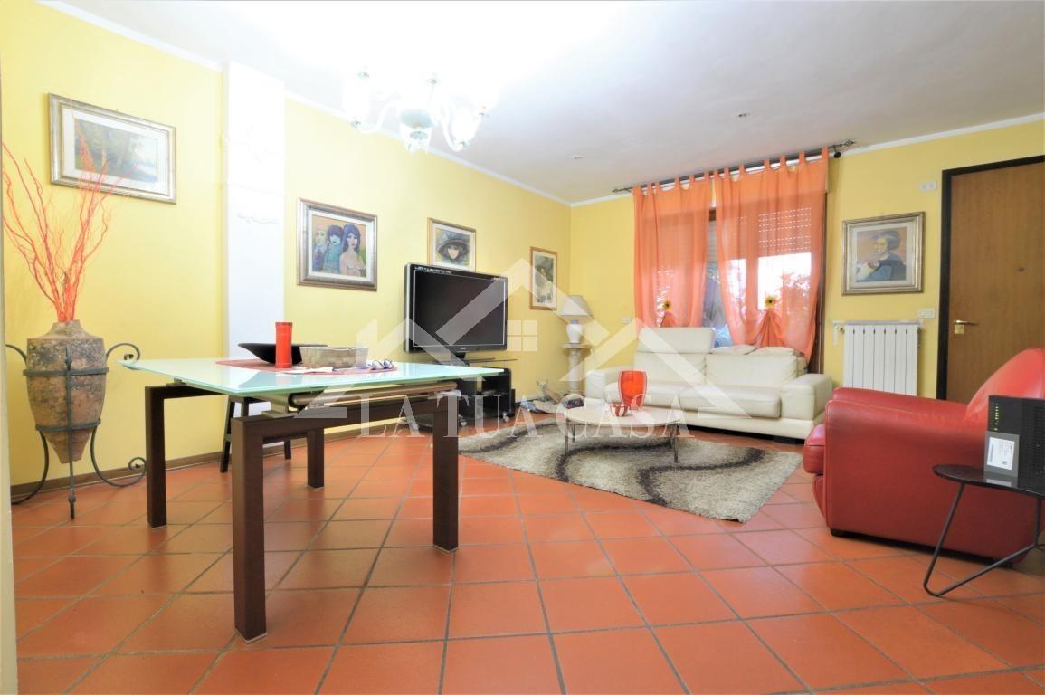 Villa a schiera in vendita a Viareggio