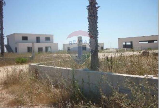 Capannone in vendita a Apricena