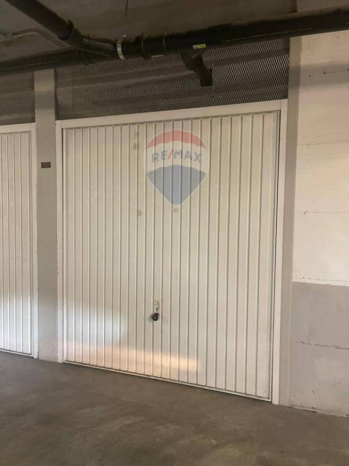 Box in vendita a Roma