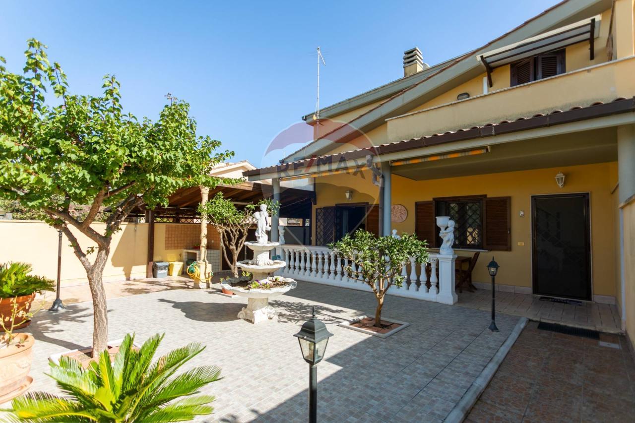 Villa in vendita a Ladispoli