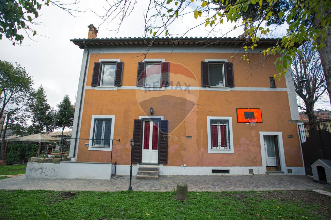 Villa in vendita a Manziana