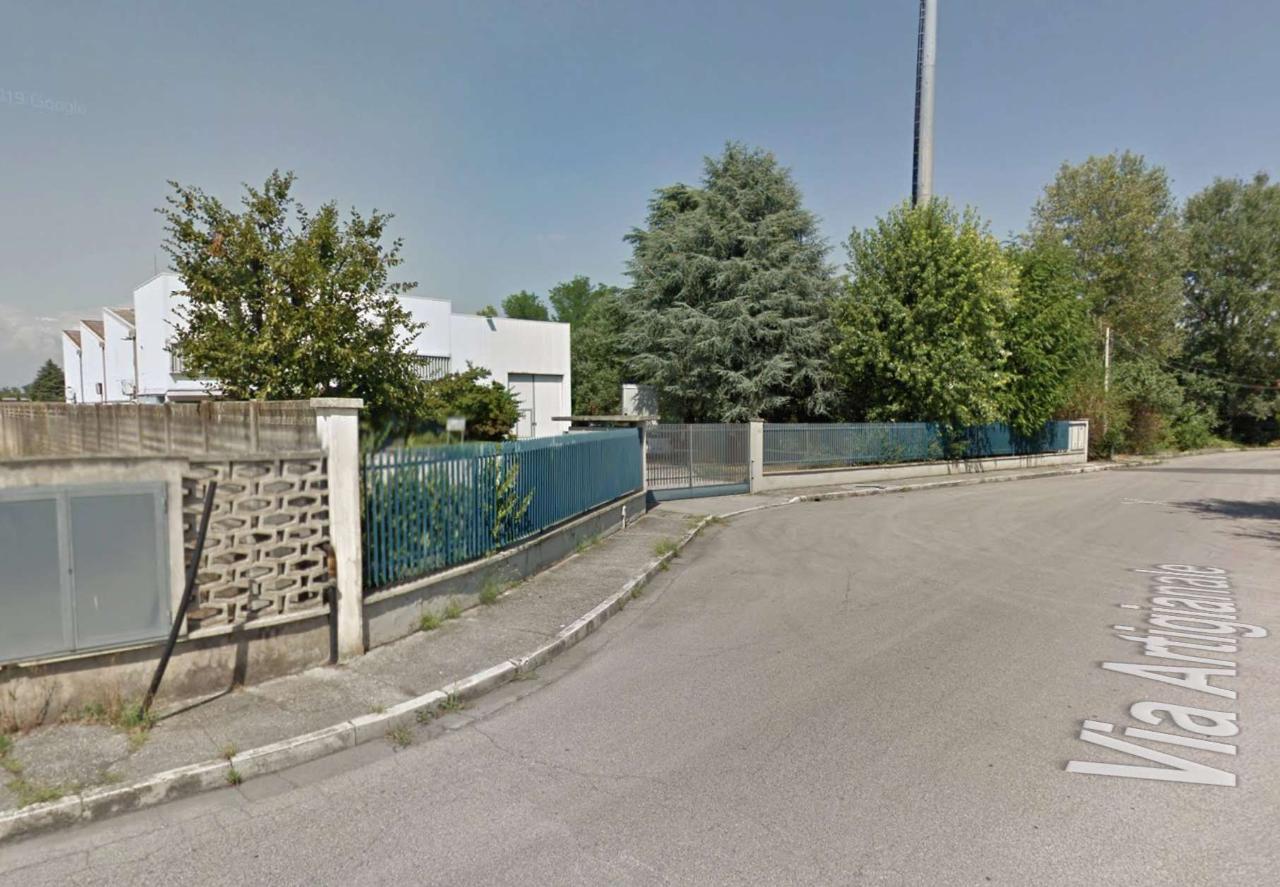 Capannone in vendita a Manerbio
