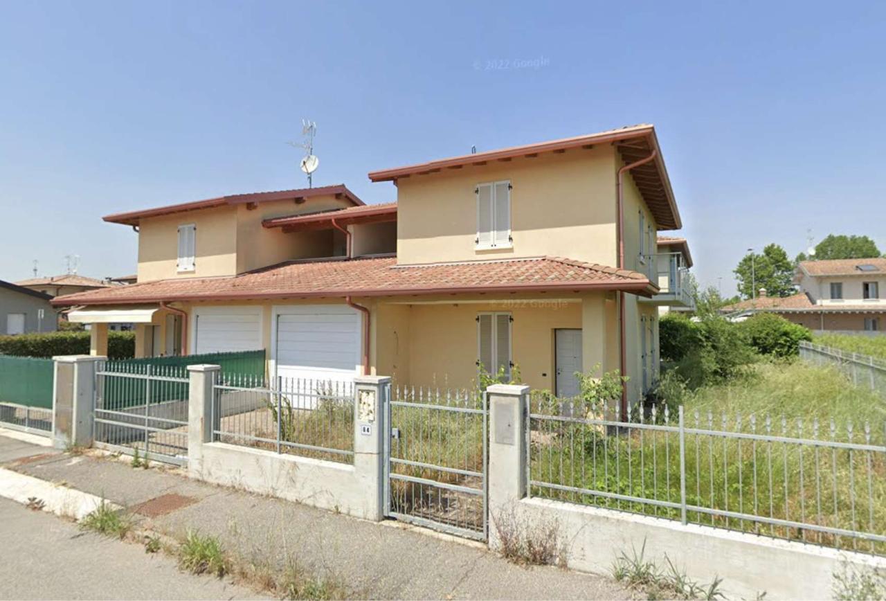 Porzione di villa in vendita a Bassano Bresciano