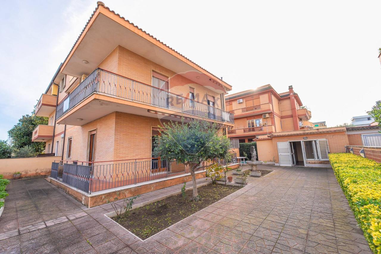 Casa indipendente in vendita a Fiumicino