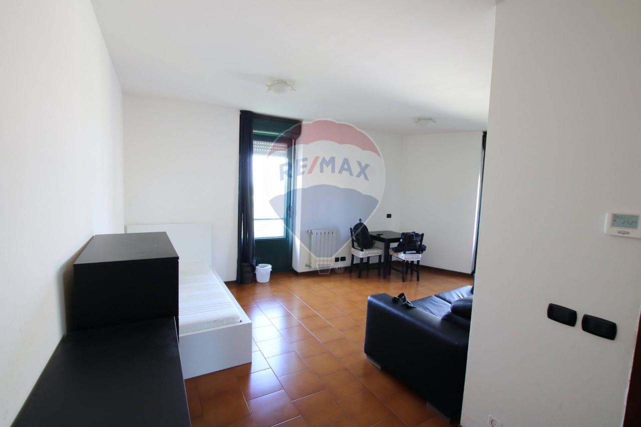 Appartamento in vendita a Rho