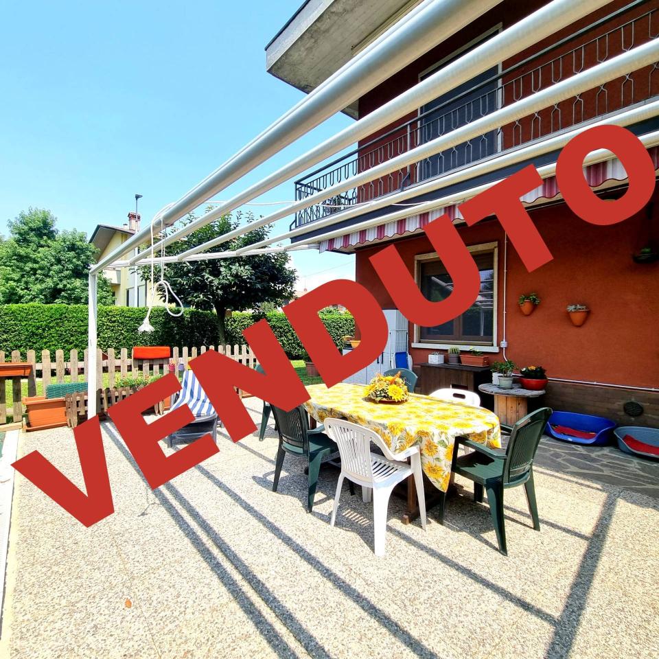 Villa in vendita a Osio Sotto