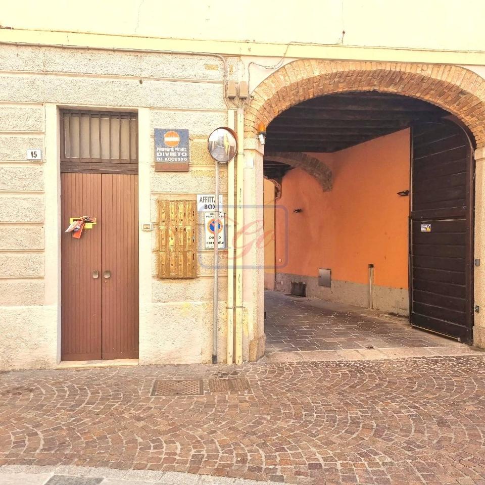 Ufficio in affitto a Trezzo Sull'Adda