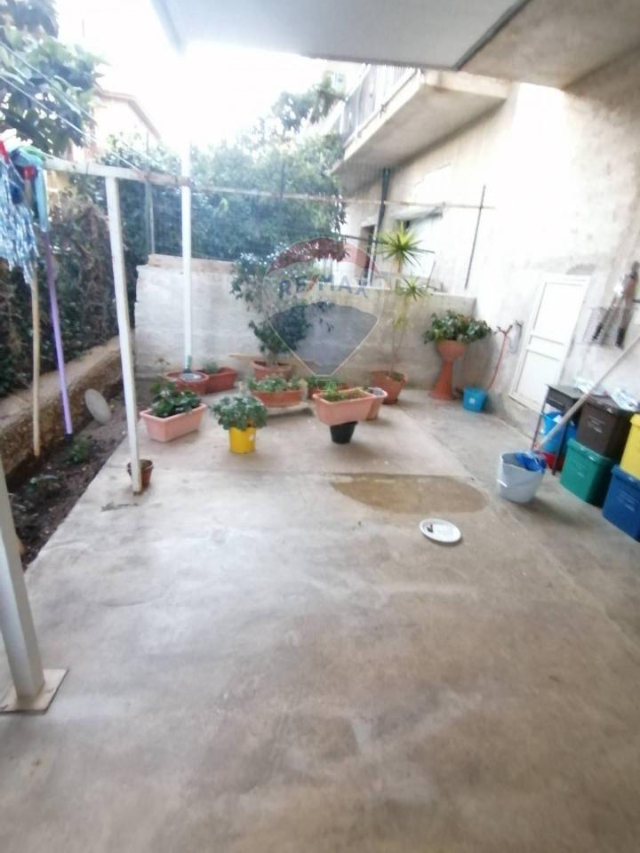 Villa in vendita a Altavilla Milicia