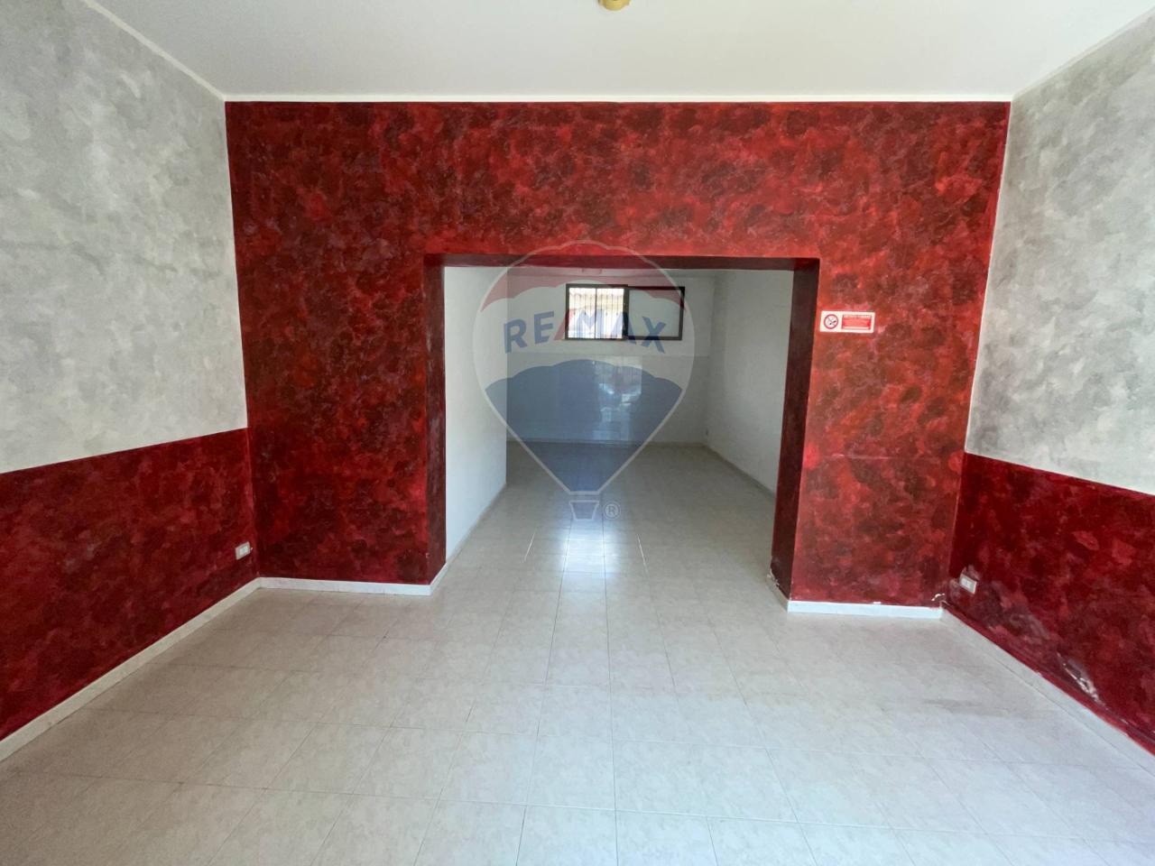 Negozio in vendita a Santa Flavia