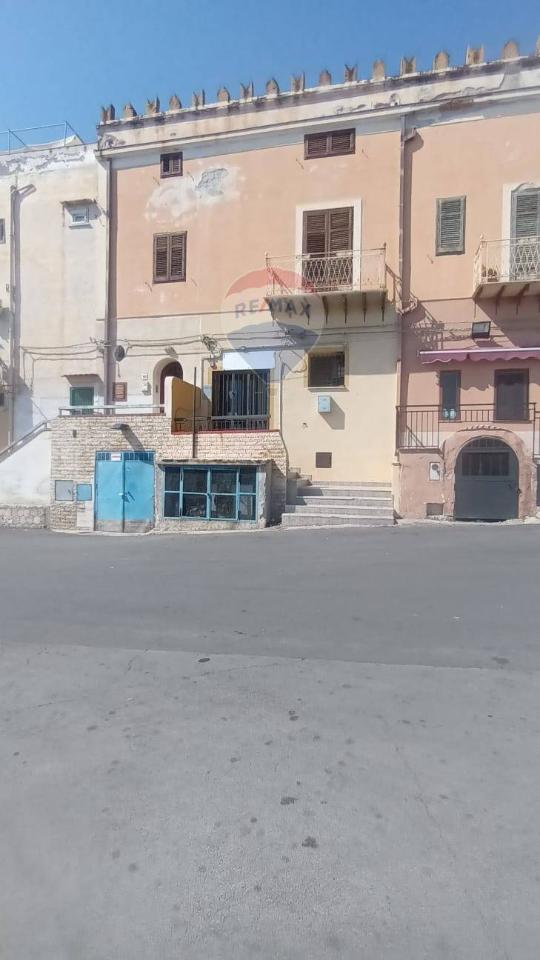 Negozio in affitto a Santa Flavia