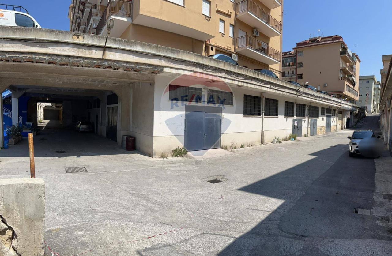 Negozio in vendita a Bagheria