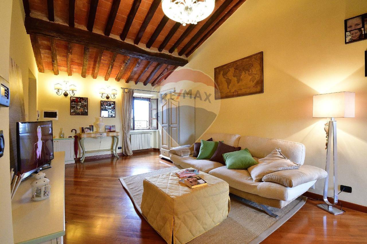 Appartamento in vendita a Seravezza