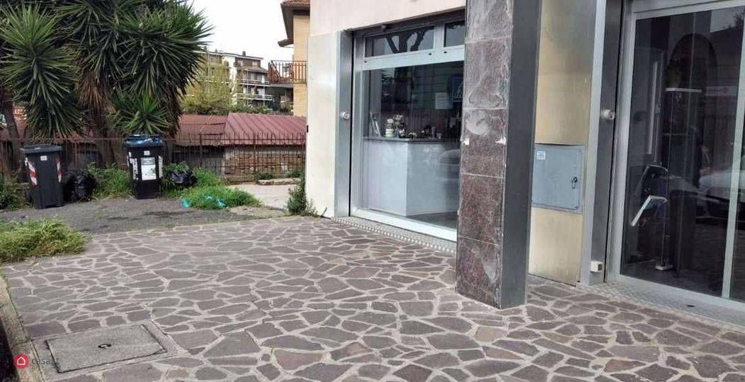 Negozio in vendita a Roma