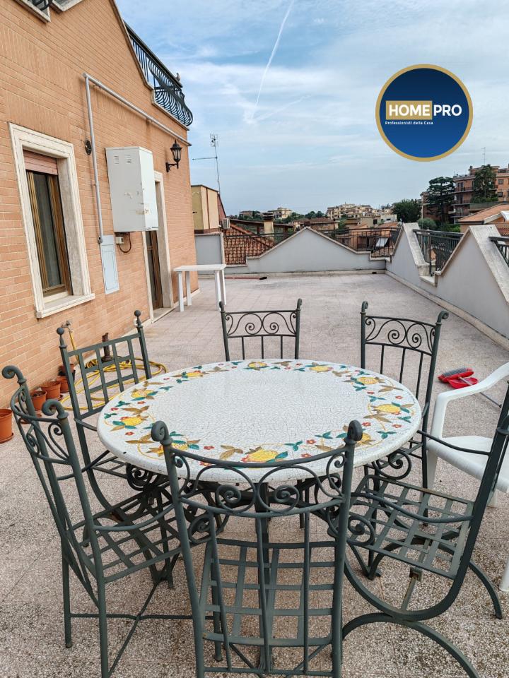 Attico in vendita a Roma