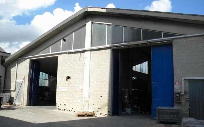 Magazzino in vendita a Mondolfo