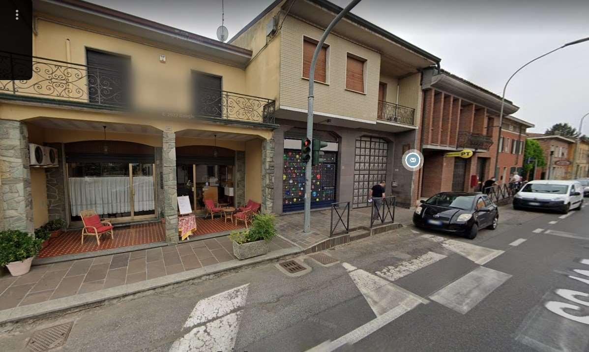 Magazzino in vendita a Corvino San Quirico