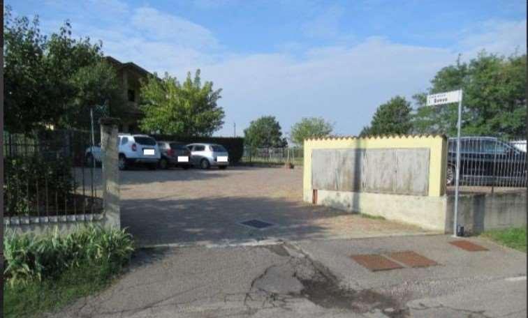 Locale commerciale in vendita a Rivanazzano