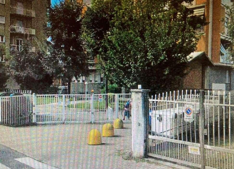 Magazzino in vendita a Garbagnate Milanese