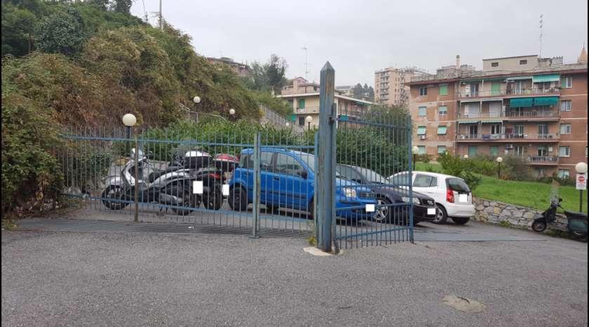 Posto auto in vendita a Genova