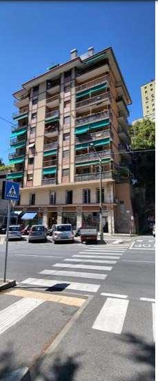 Appartamento in vendita a Genova