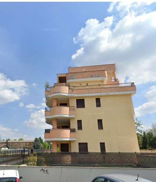 Appartamento in vendita a Gallarate