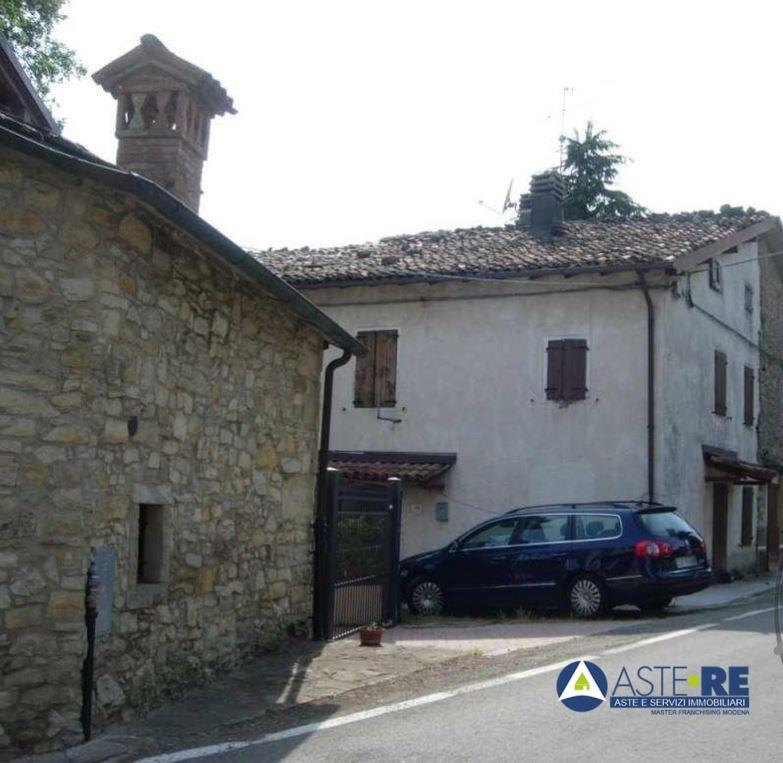 Rustico in vendita a Serramazzoni