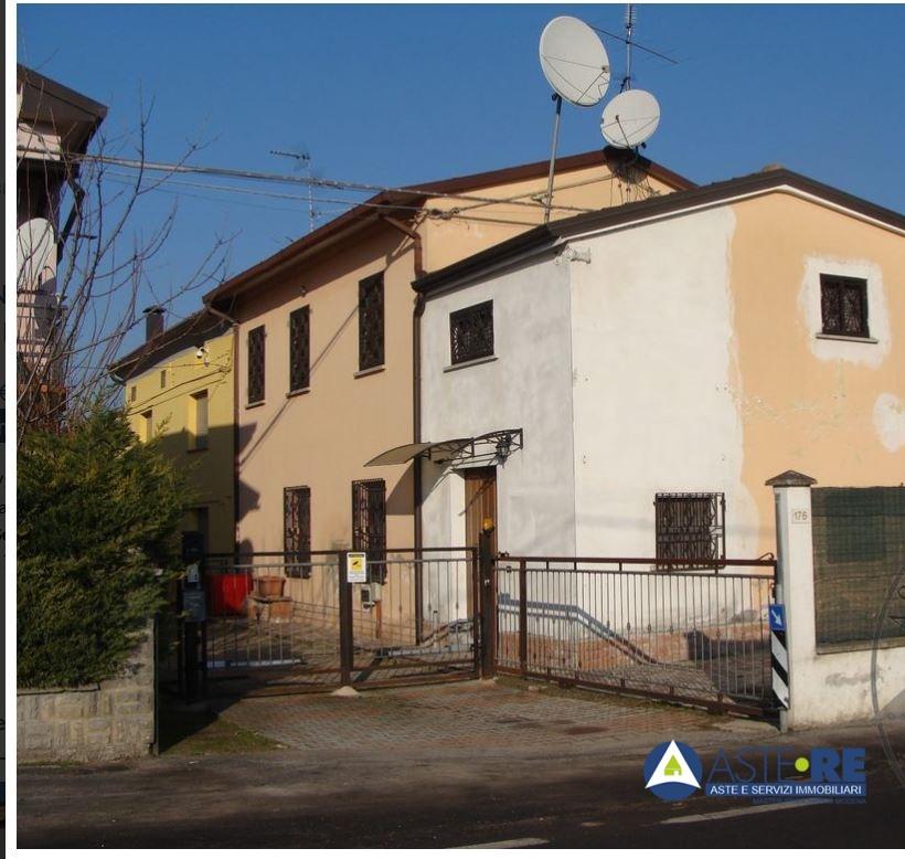 Villa in vendita a San Possidonio