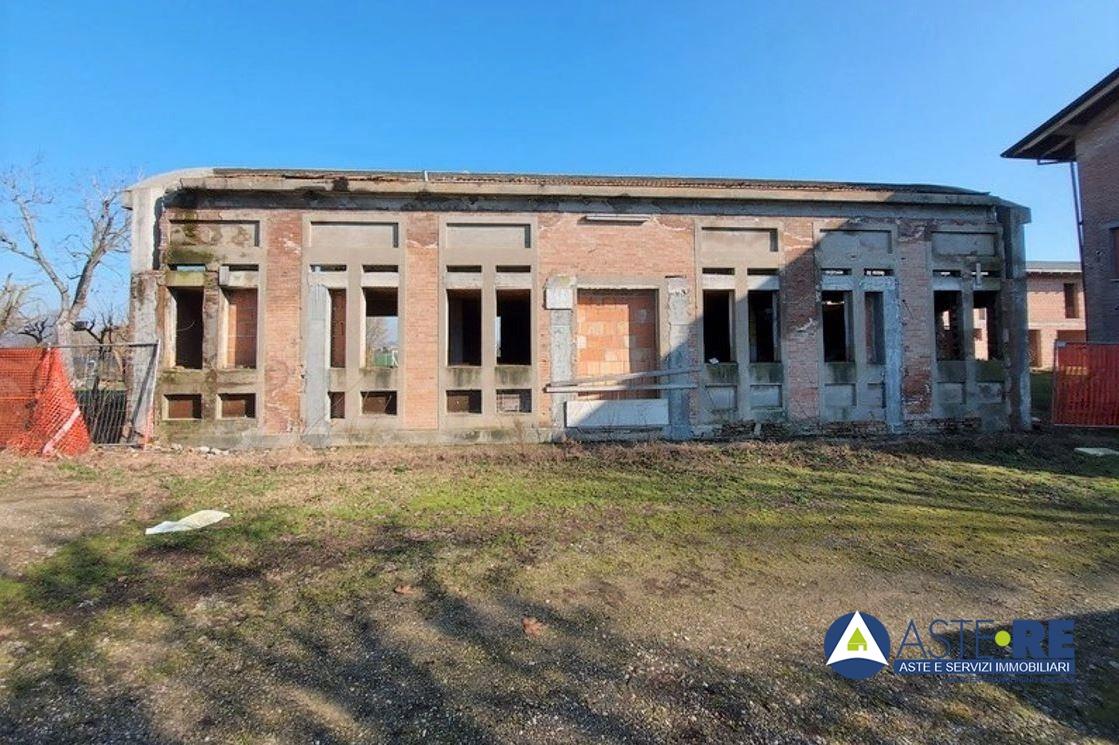 Palazzina commerciale in vendita a Spilamberto