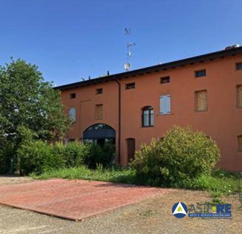 Casa indipendente in vendita a Modena