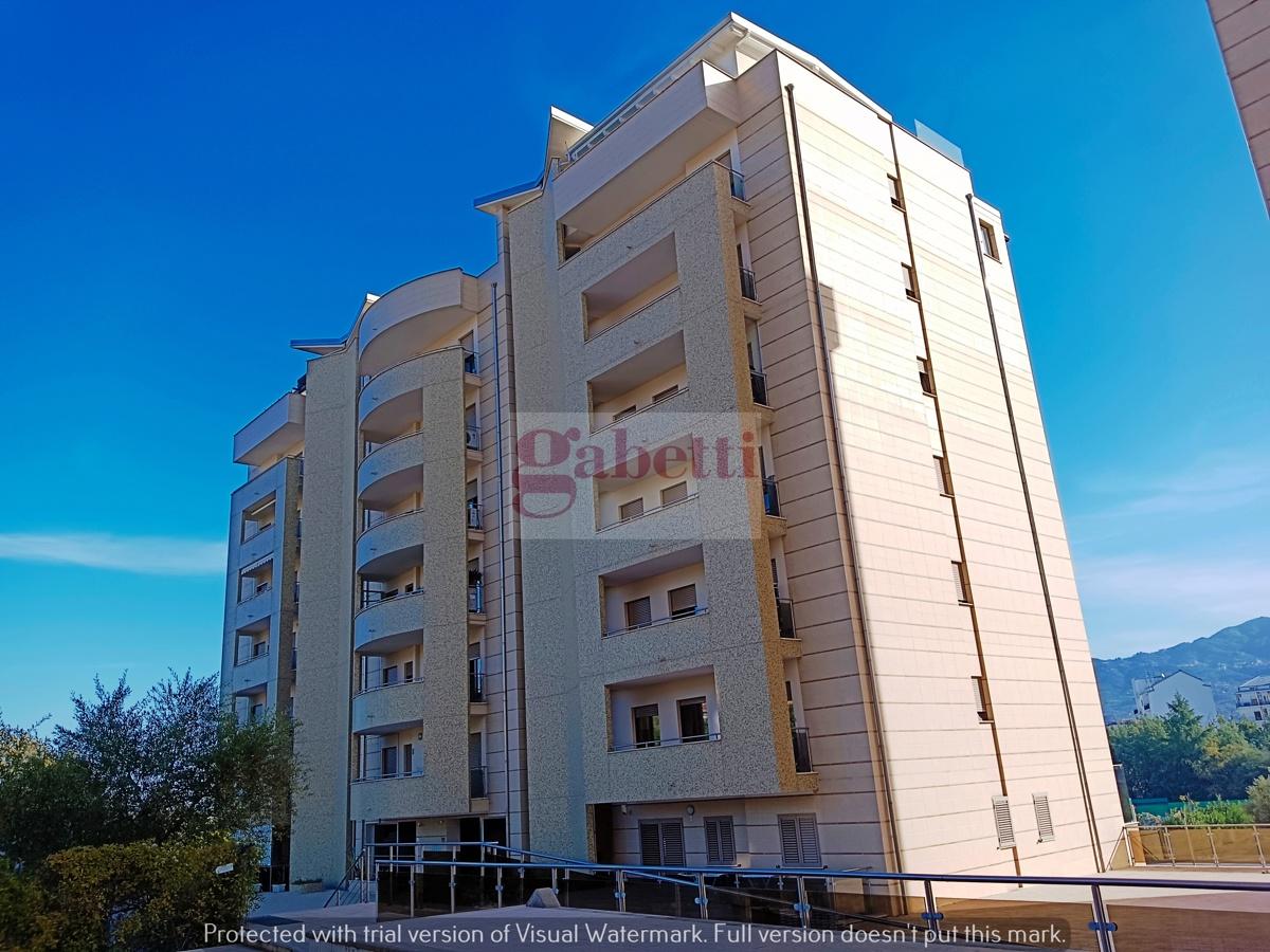 Appartamento in Via Botticelli 3, Rende