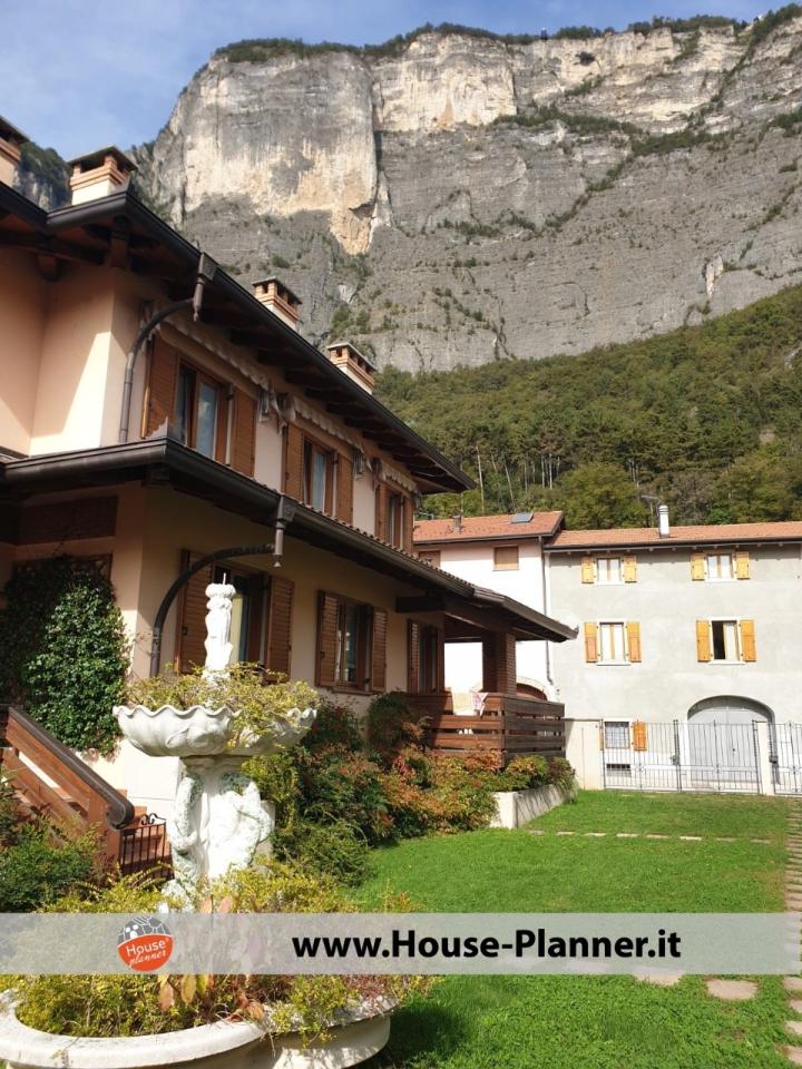 Villa in vendita a Mezzocorona