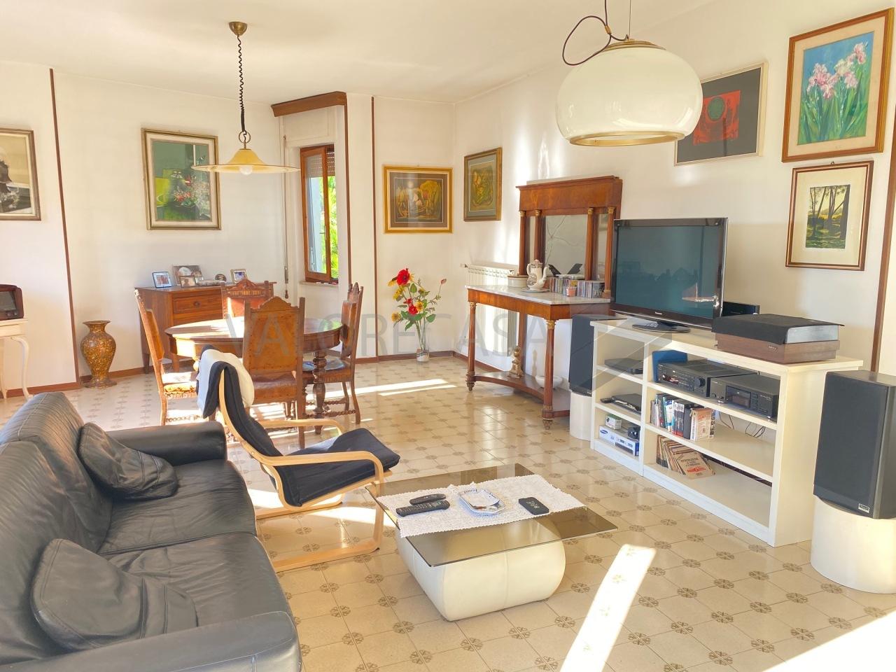 Appartamento in vendita a Carrara