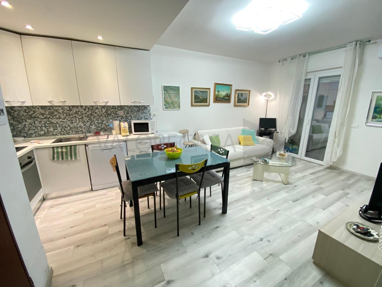 Appartamento in vendita a Carrara