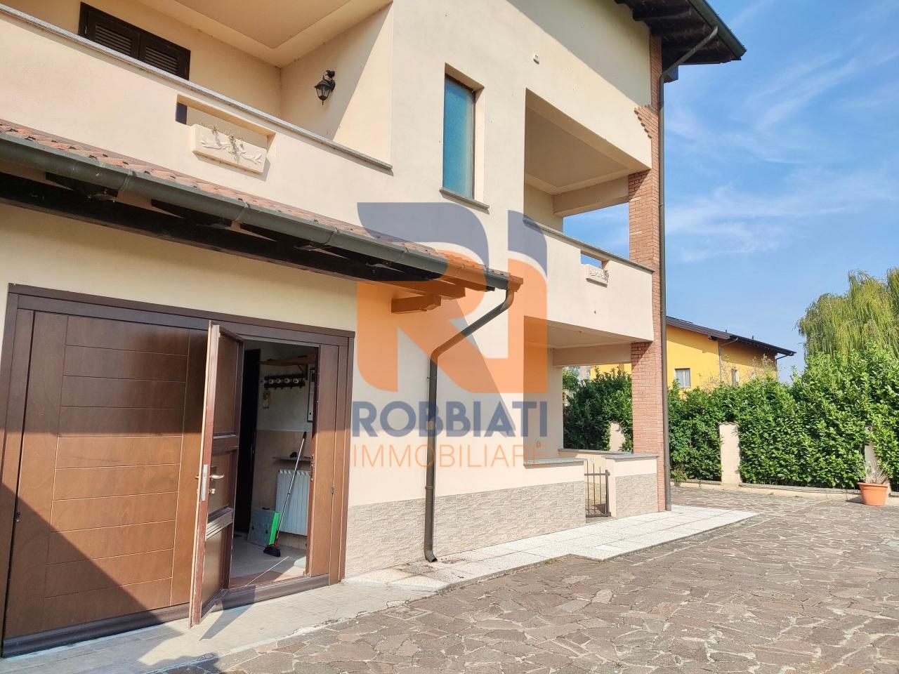 Villa in vendita a Cava Manara