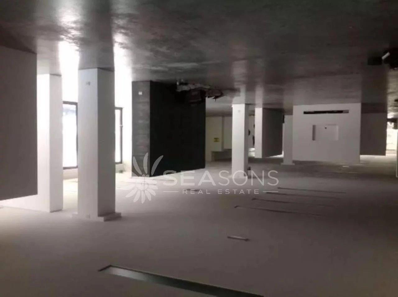 Locale commerciale in vendita a San Dona' Di Piave