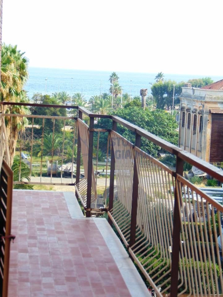 Appartamento in vendita a Taggia